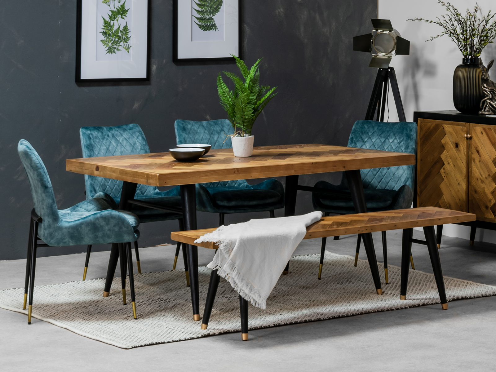 The Mode Collection